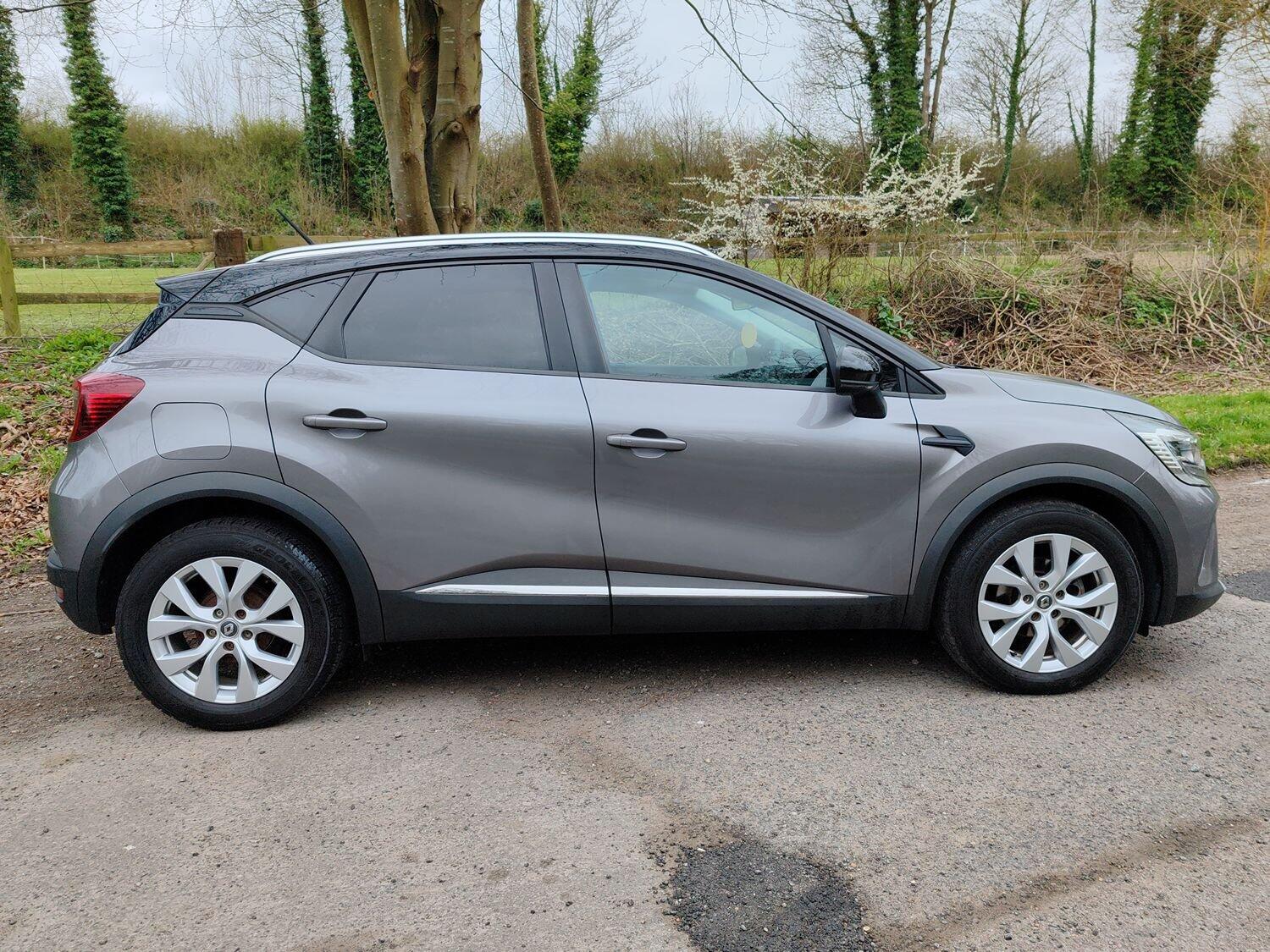 SOLD - Used RENAULT CAPTUR 2020 Grey in Dover, Kent | D.P.Lead and Sons Ltd