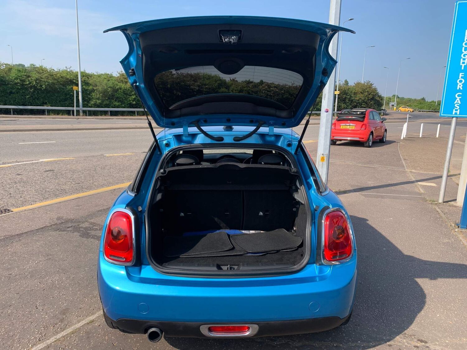 SOLD - Used MINI HATCH 2016 Blue in Stanford Le Hope, Essex | Five ...