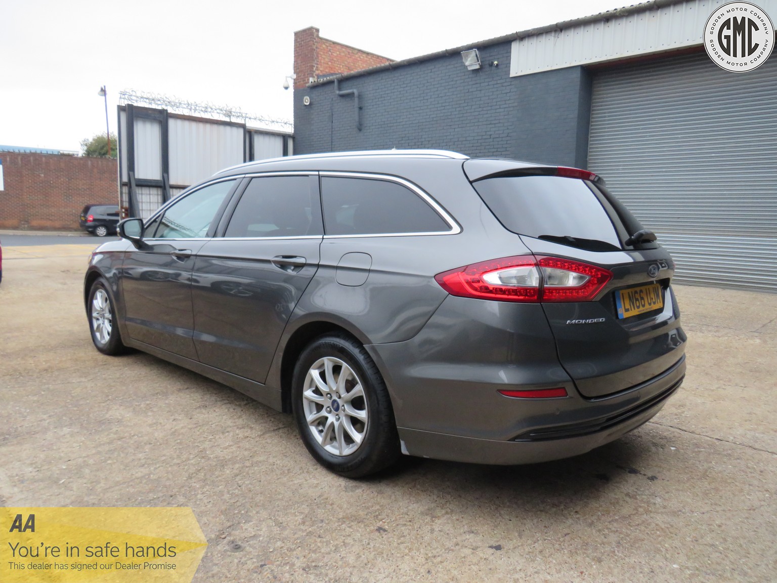 Used FORD MONDEO 2016 Grey for sale - £6000 in Portsmouth, Hampshire ...